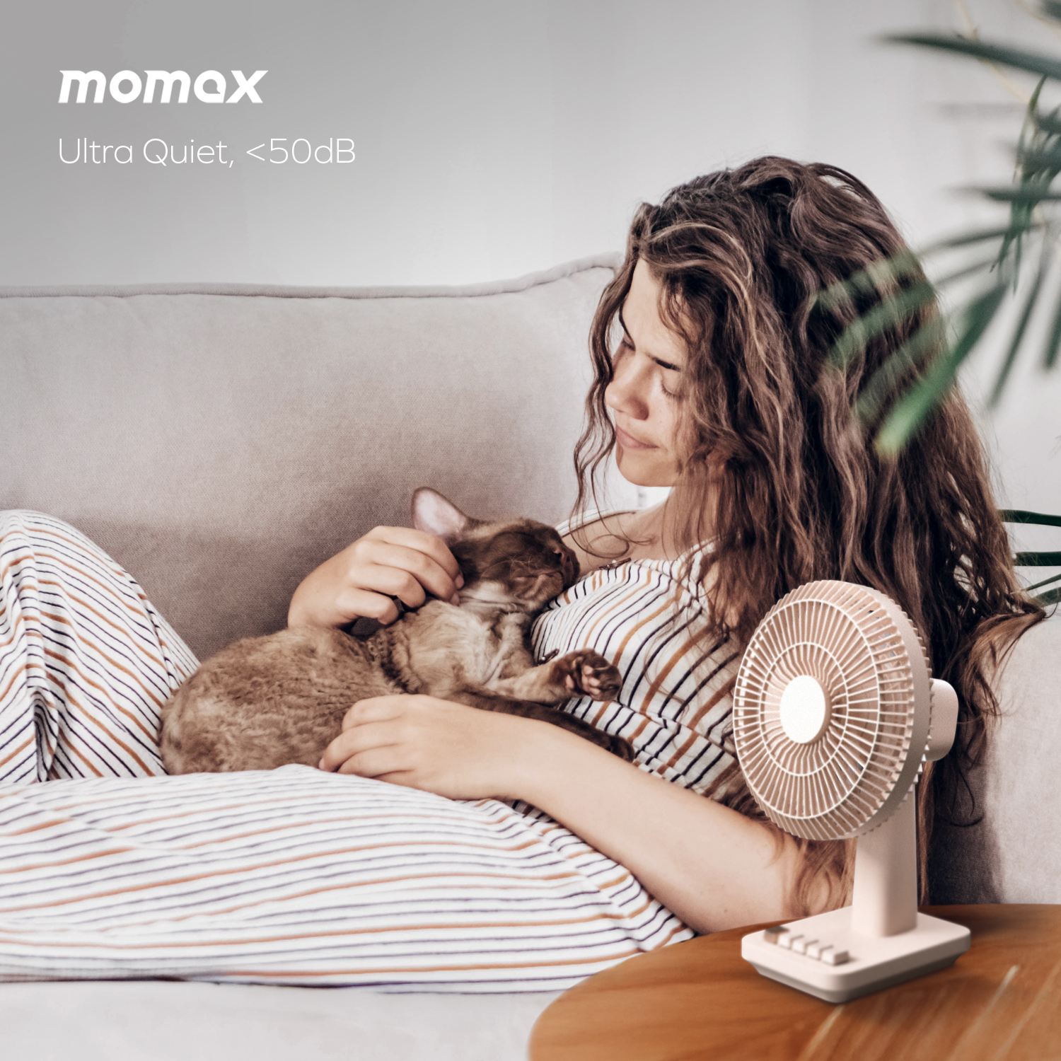 MOMAX 1°POD MINI DESKTOP FAN | Space.ae